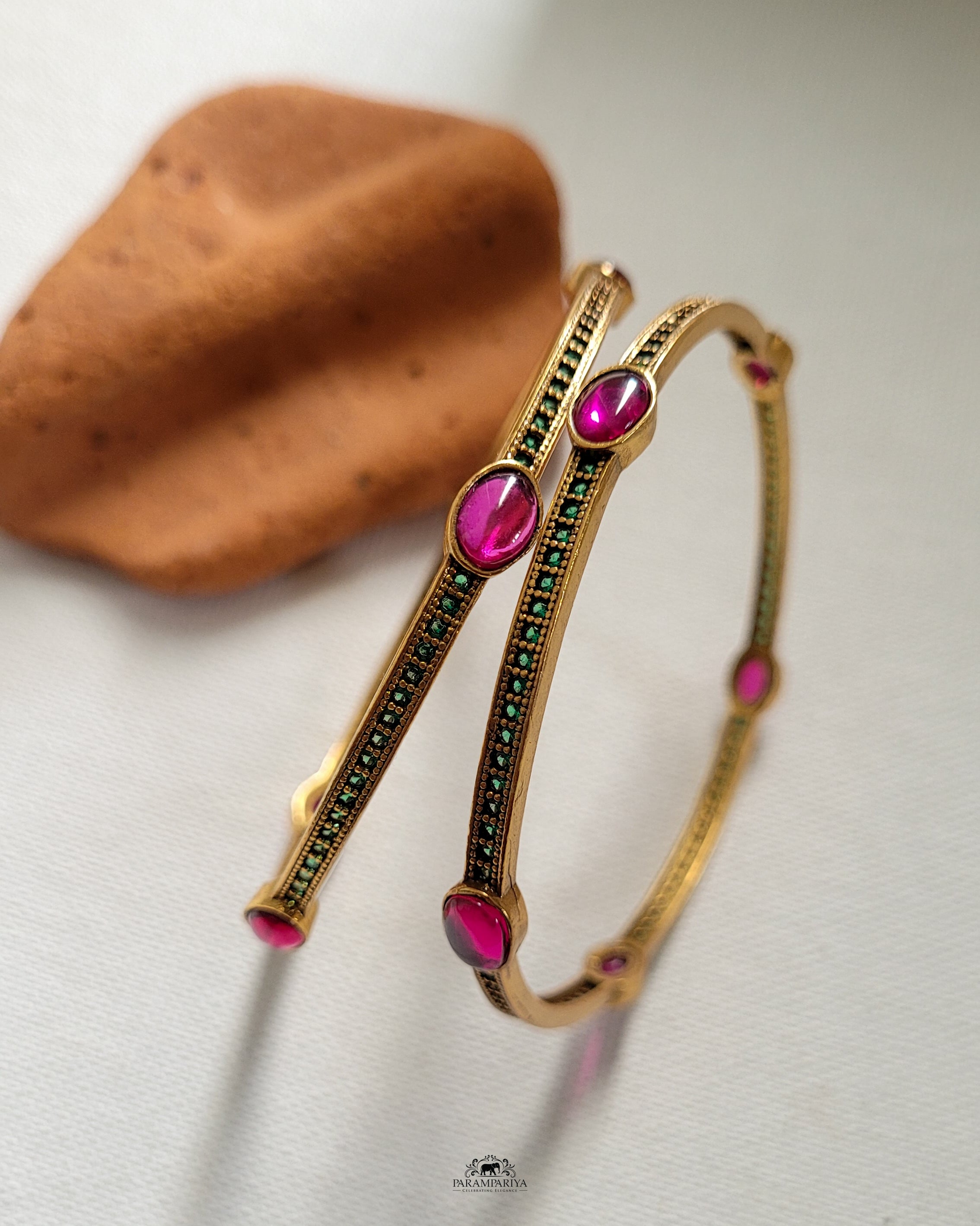Bangles – Parampariya