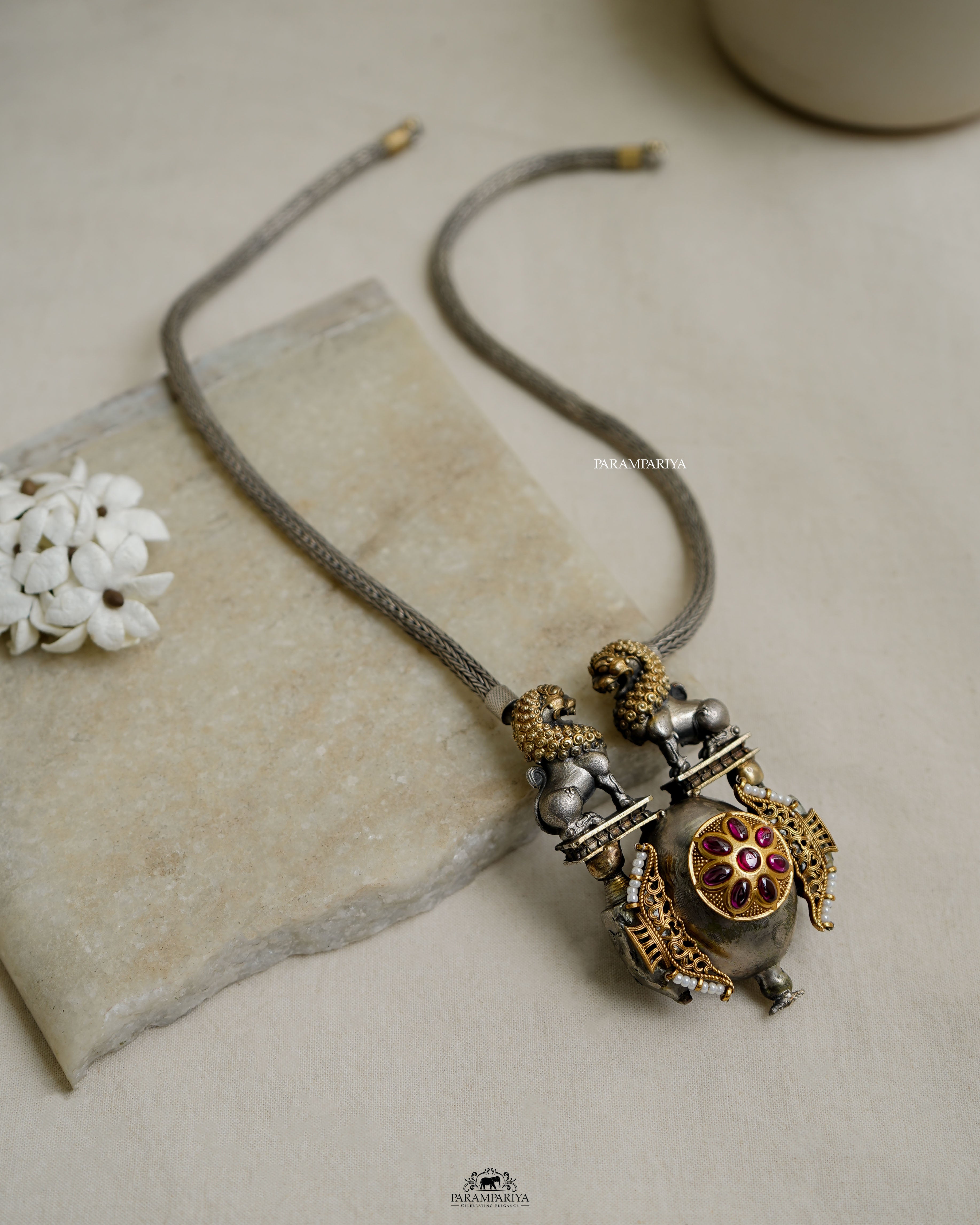 Necklaces – Parampariya