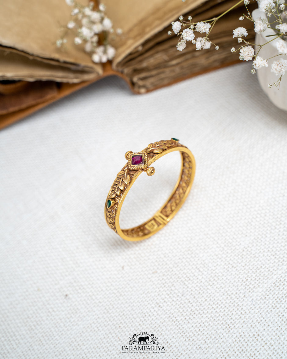 Bangles – Parampariya